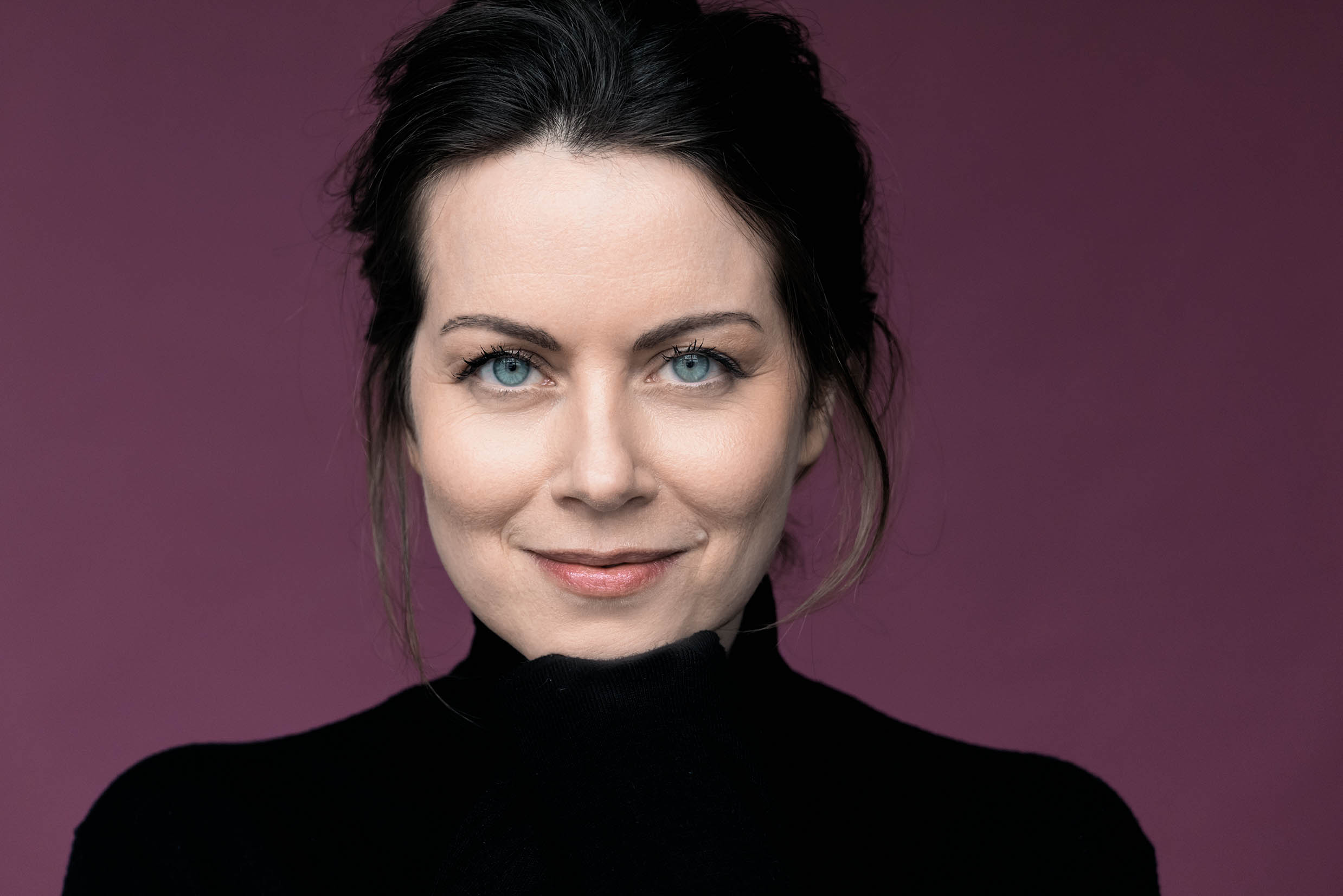 Alice Dwyer — Agentur SCHLAG